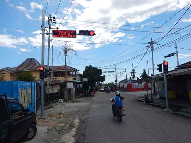 Penyedia Lampu lalu lintas Untuk Seluruh Indonesia